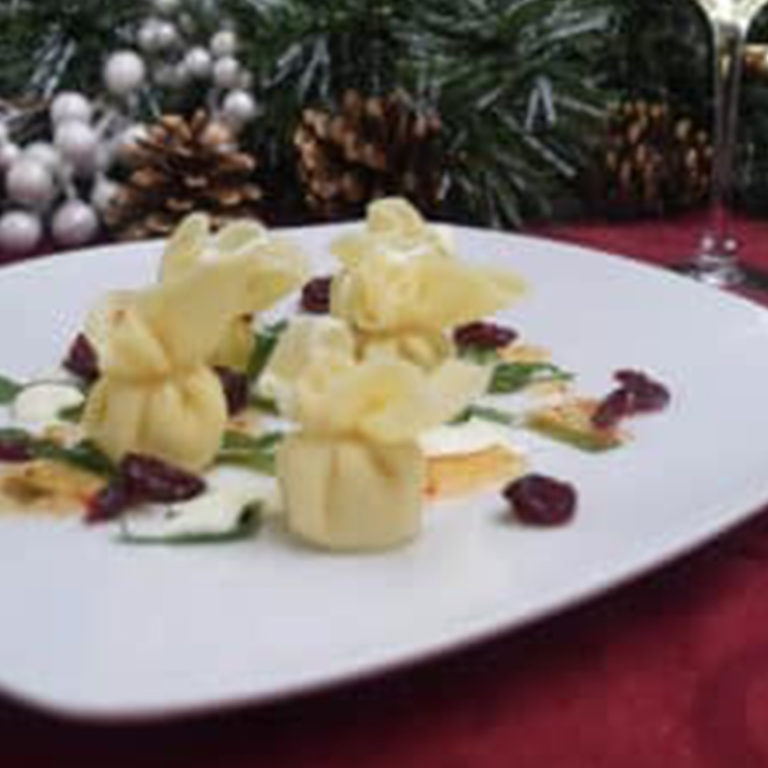 Sacchetti Appetizer with Hot Pepper Jelly and Mascarpone - Lilly's ...